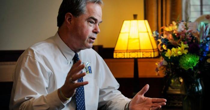 'I love the tie to the people': MSUB Chancellor Rolf Groseth signs off