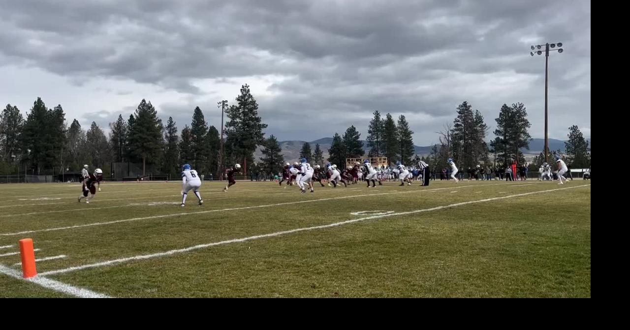 Florence-Carlton's Mason Arlington throws a touchdown pass to Bridger ...