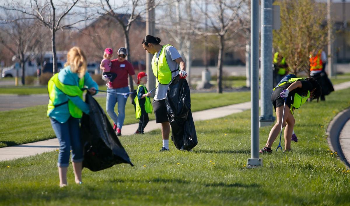 Volunteers spruce up Billings Saturday during Great American Cleanup