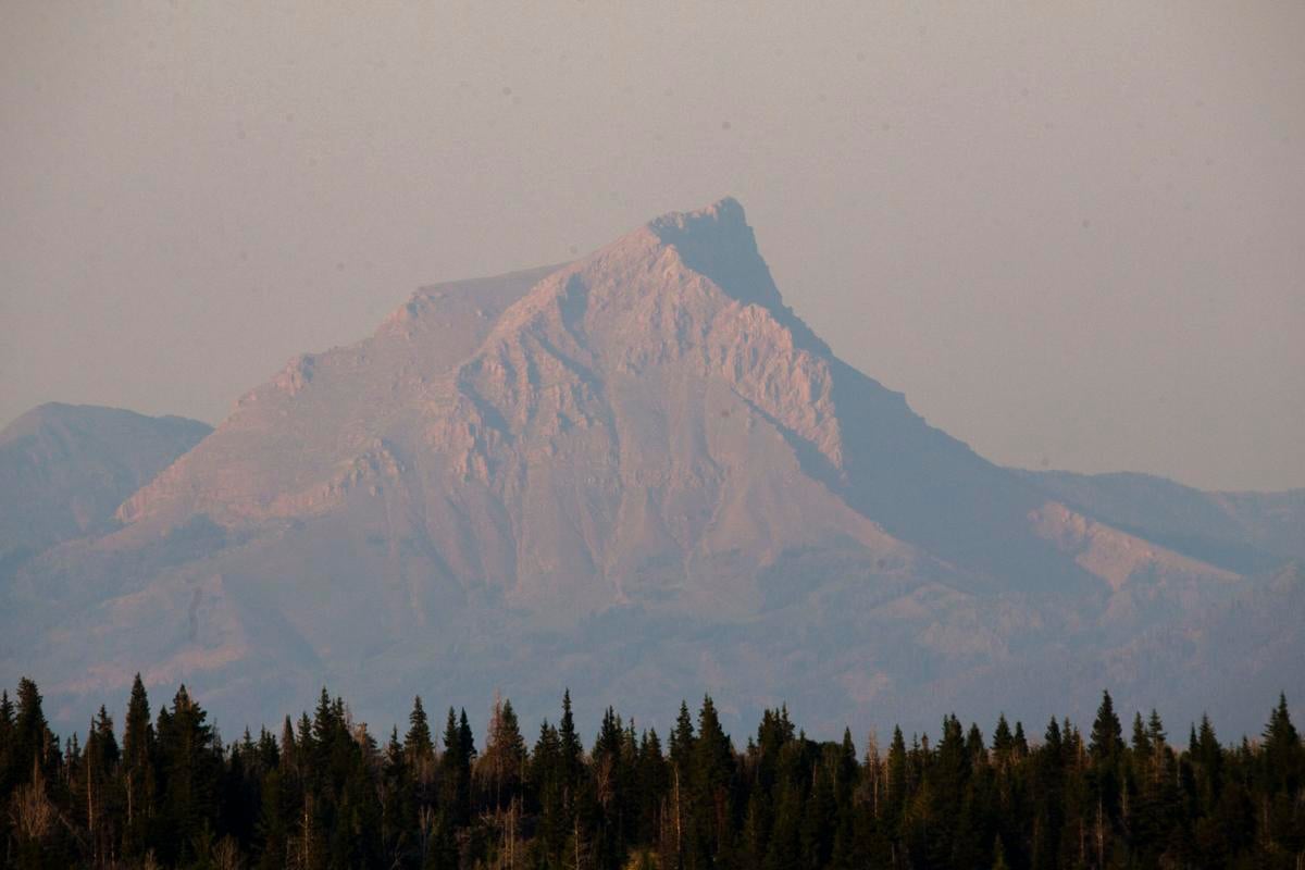 Sphinx Mountain poses perfect peak bagging challenge