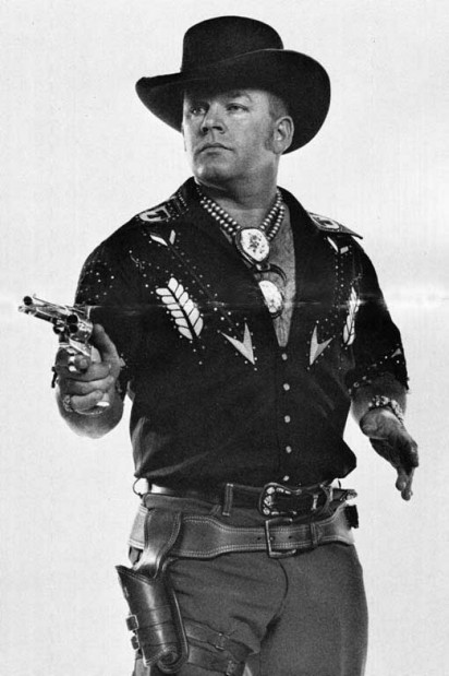 Famed quick-draw gunsmith Munden dies