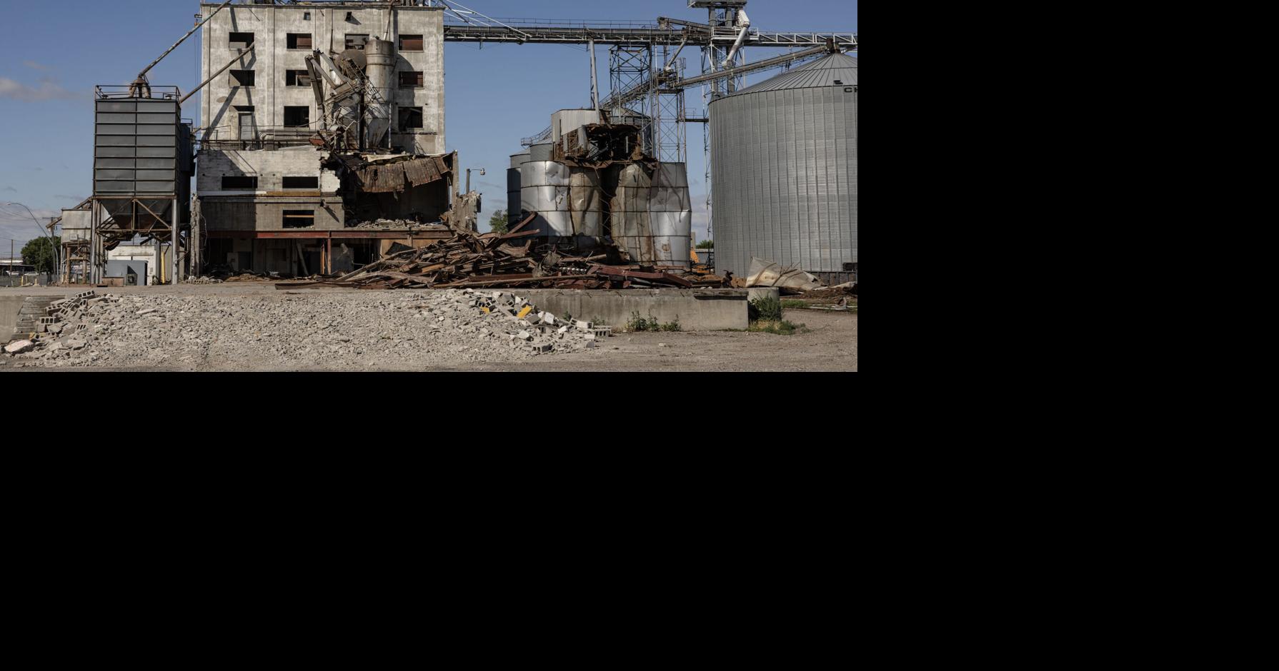 Gavilon Grain demolishes former Billings elevator and office