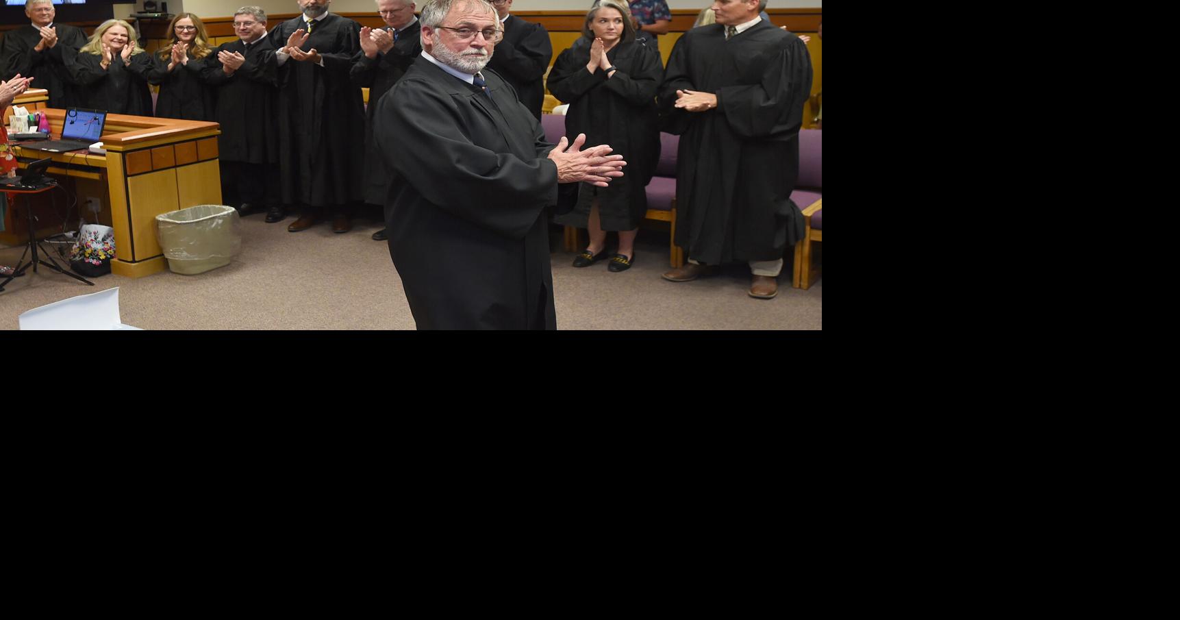 Thomas Pardy sworn in as District Court Judge
