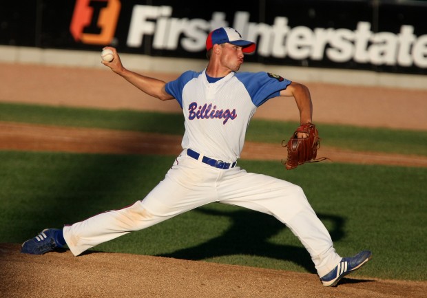 Benjamin strikes out 17 in Royals’ win over Laurel; Scarlets ousted by ...