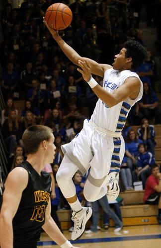 Billings Skyview's RayQuan Evans commits to Rocky Mountain College