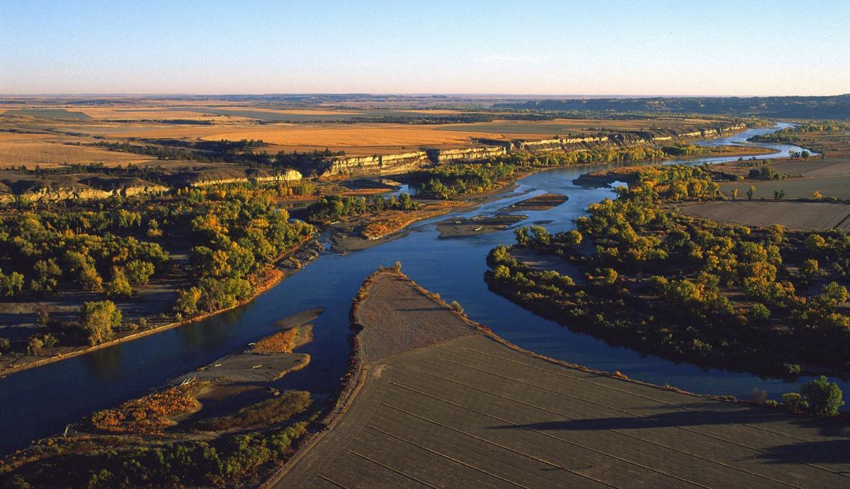 Breathtaking aerial photographs of Montana rivers and lakes