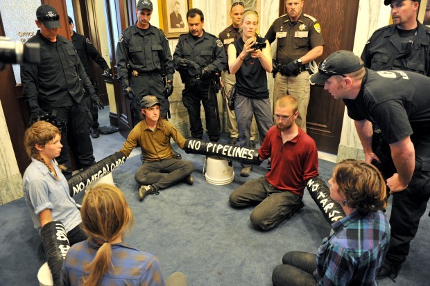 Specialized team responds to oil protest at Capitol