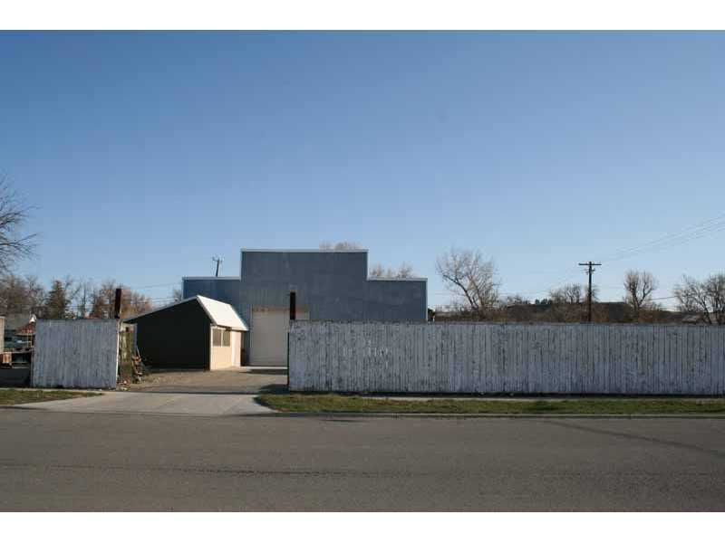 Building that was the site of 1938 hanging not sold yet