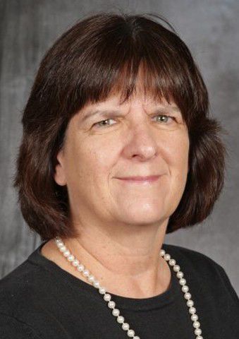 Dilts earns play therapy credential