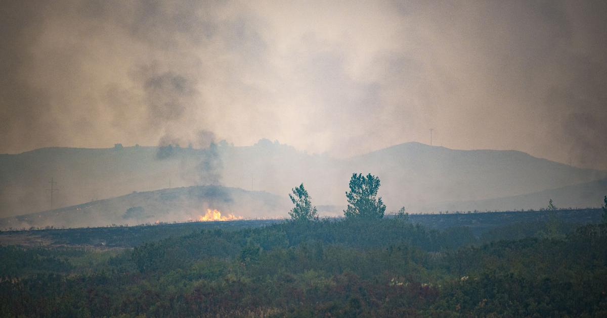 Pine Grove fire continues to burn through Little Rocky Mountains
