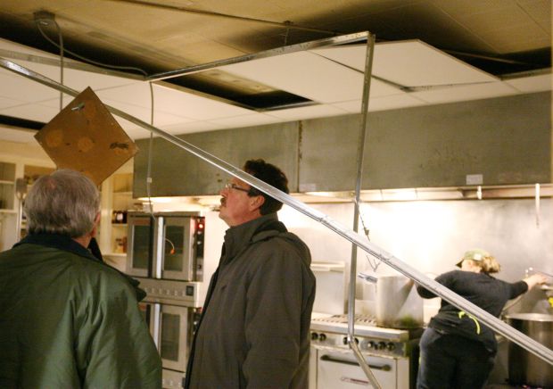 2 cooks receive medical care after drop ceiling collapse at men's shelter
