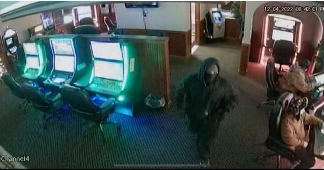 Suspect in armed casino robbery being sought by Billings police Suspect in armed casino robbery being sought by Billings police