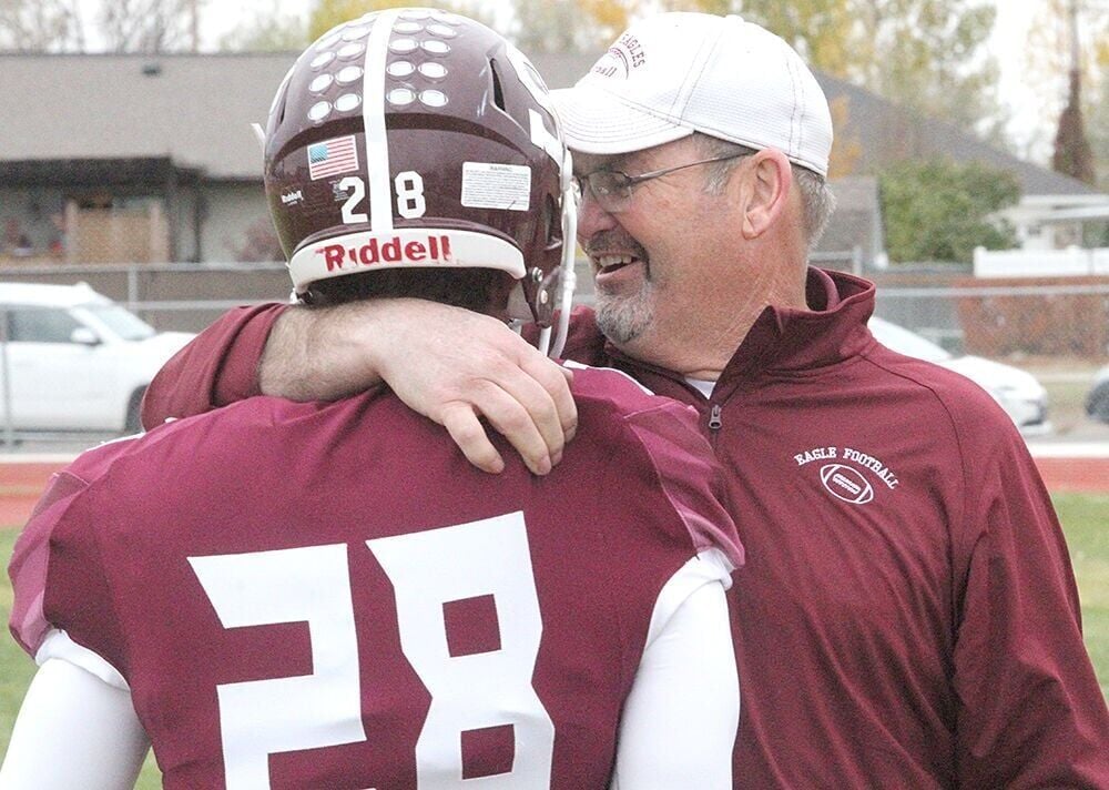 Sidney football coach Roger Merritt resigns after 13 years