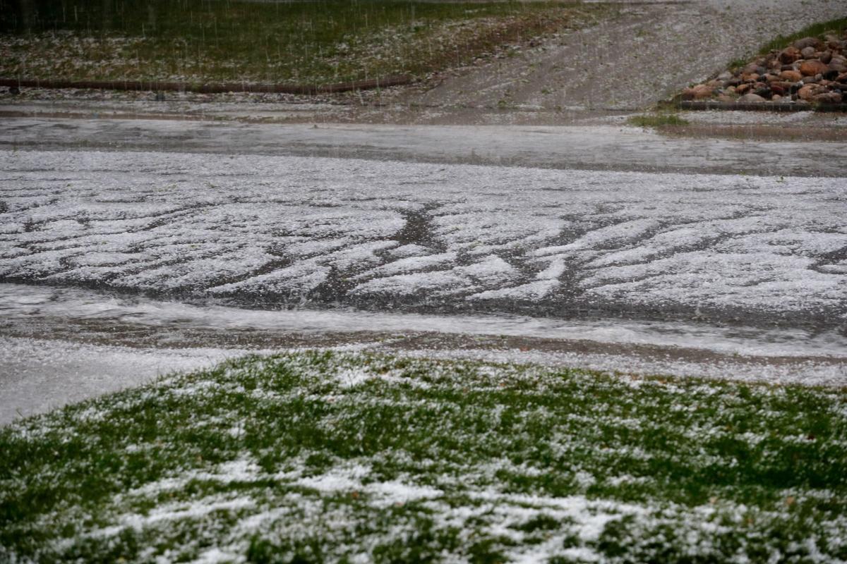 Wind, hail storm kills power for 1,000s in Billings, rips off roof on ...