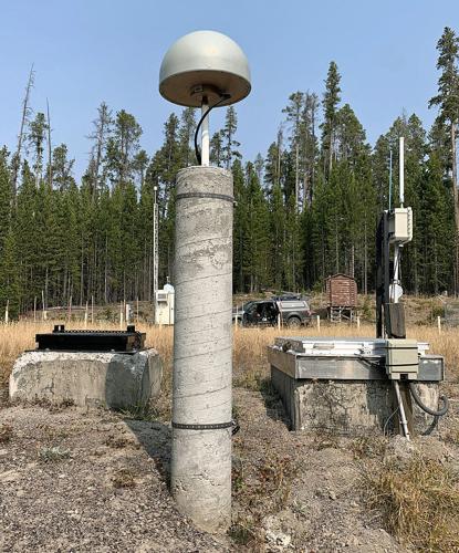 Caldera chronicles: GPS monitors modernized in Yellowstone to track ...