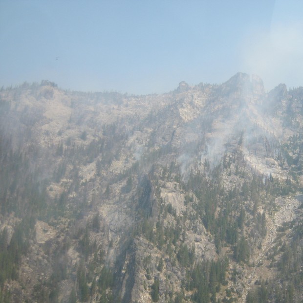 New 30-acre Sawtooth fire burning west of Hamilton