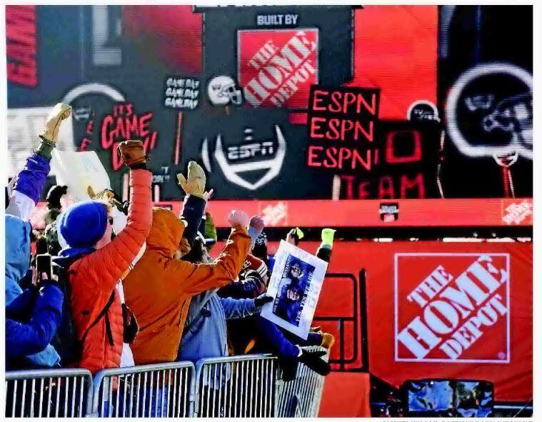ESPN's 'GameDay' celebrates rivalry