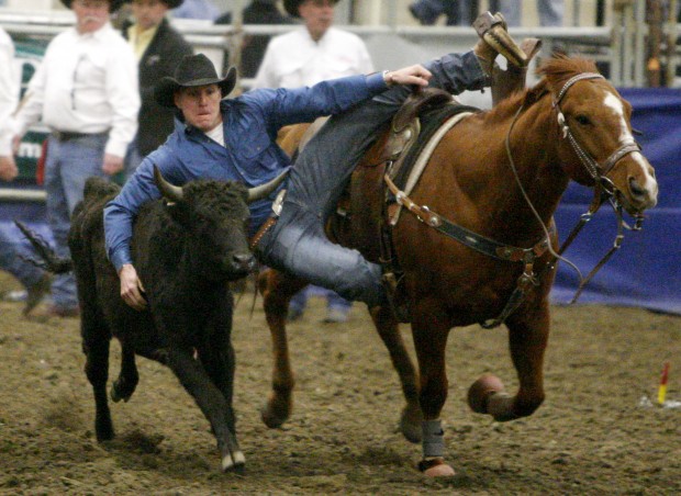 Helena cowboy closer to first NRA title