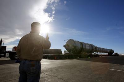 Demethanizer tower, 198 feet long, makes its way across Wyoming