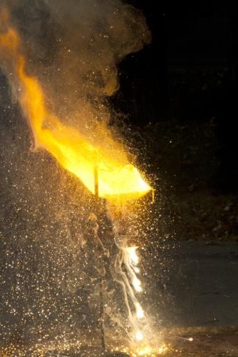 Thermite erupts into molten iron