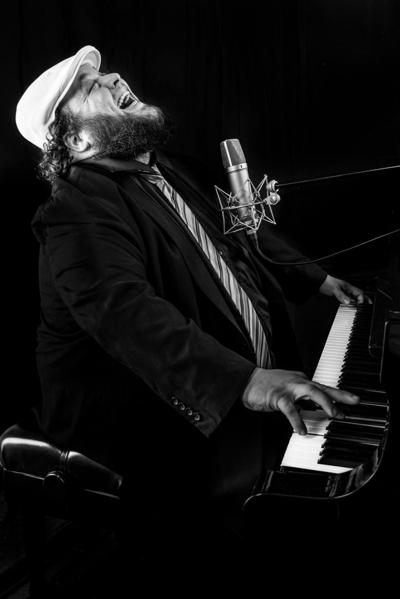 Victor Wainwright keeps pushing blues roots music forward