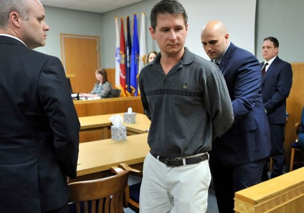 Man serving 110 years in prison for killing woman while she called 911 ...