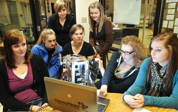 Chicks in Science spawns all-girl robotics team