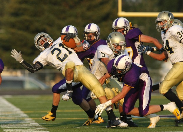 Locos steam past Cody