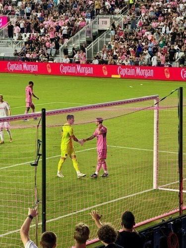 How a St. Louis kid ended up wearing the gloves that saved a Lionel ...