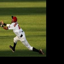 Hamilton provides highlights, but offense sputters in Mustangs’ loss