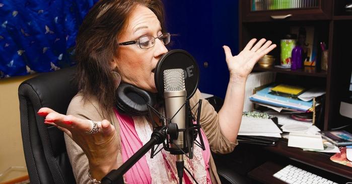 Former Gillette disc jockey pursues her new voice-over business