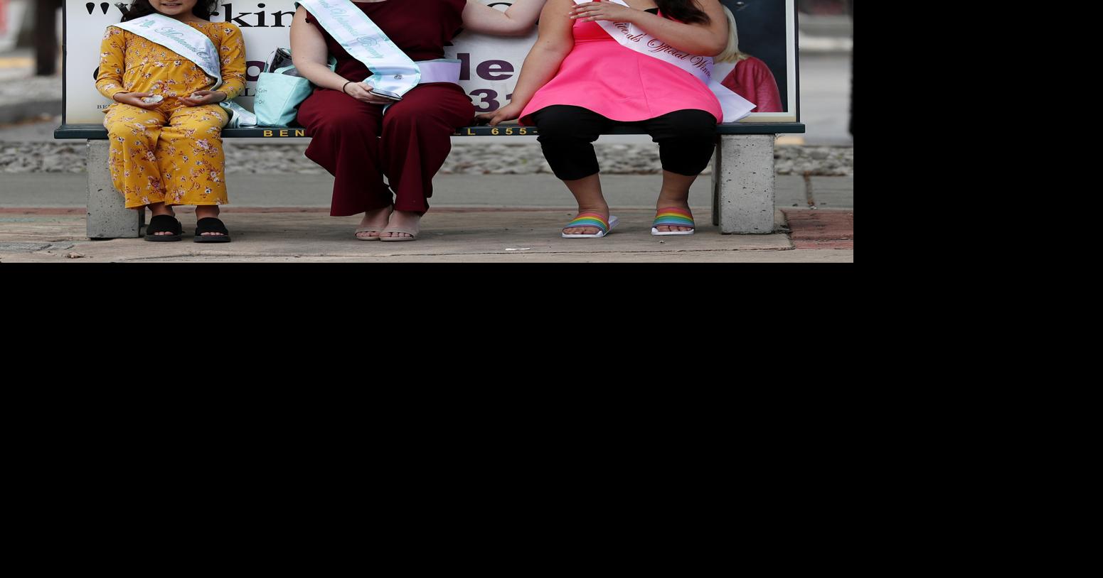 Photo: Contestants raise funds in Billings to travel to national Our ...