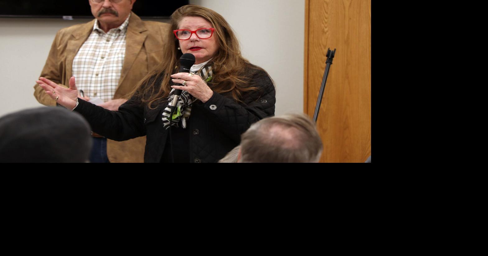 Arntzen gets pushback from Lewistown crowd over charter schools ...