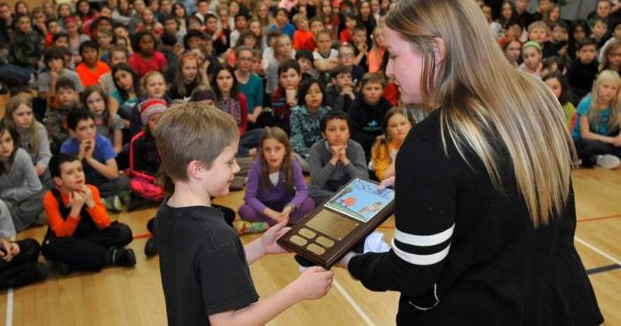 'Representing Poly Drive beautifully': Student honored for raising more ...