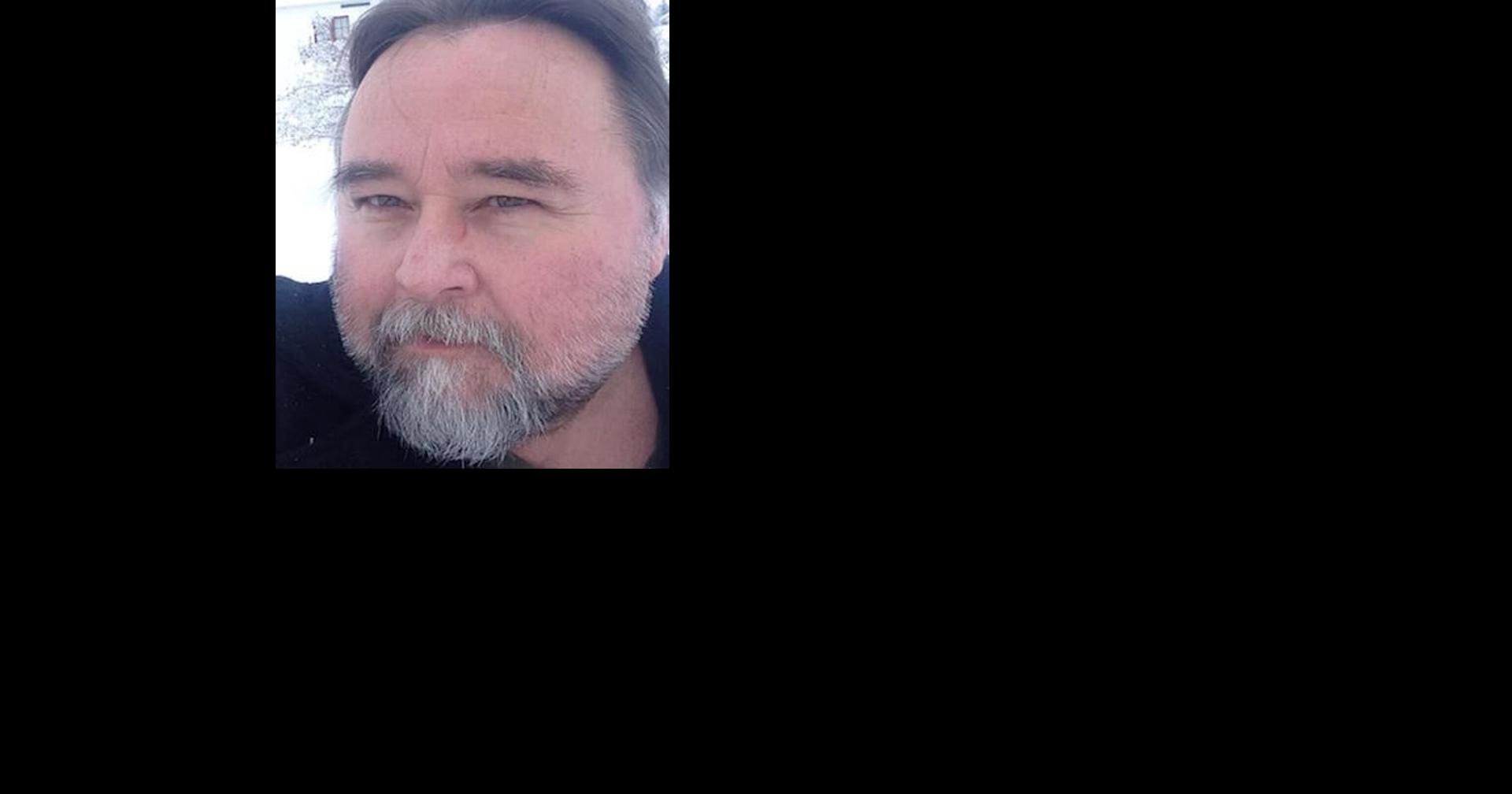 Well-known North Dakota columnist Tony Bender dies