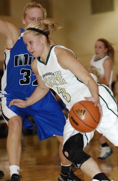 BISMARCK STATE HOOPS: Mystics swept by Miles City | College ...