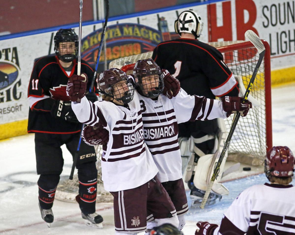 Demons advance to semifinals | Sports | bismarcktribune.com