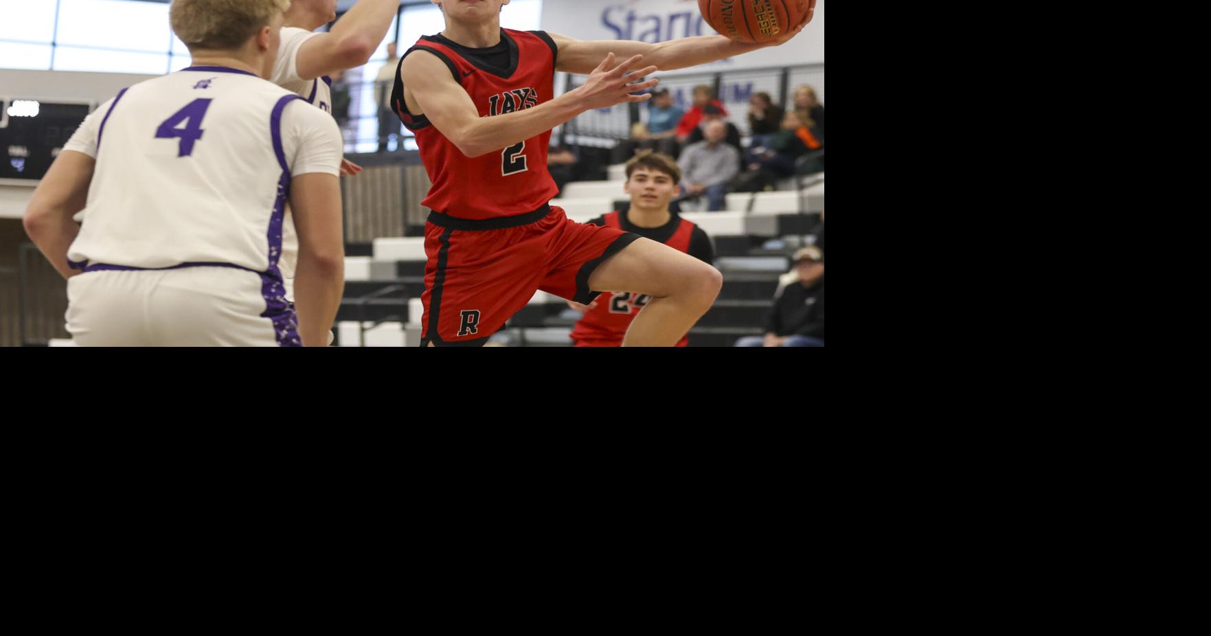 Ray finishes strong to claim Mandan Holiday Tournament title