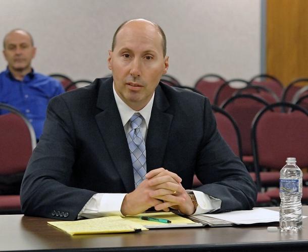 Bismarck commission quizzes police chief candidates