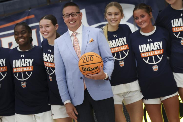 U-Mary women's basketball is all wins to open season