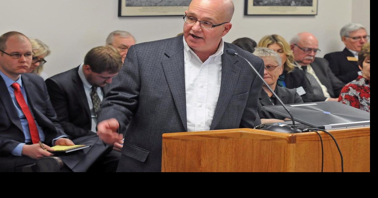 Burleigh County Auditor/Treasurer Kevin Glatt resigning