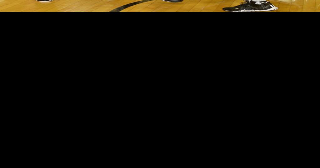 Soundingsides, Ward spark T-Birds victory