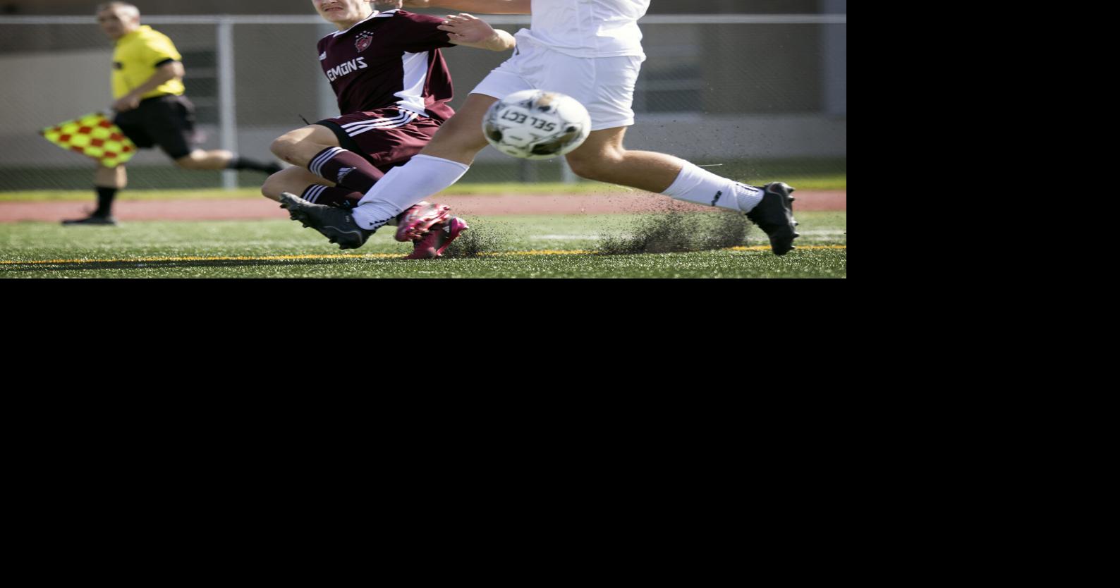 Bismarck wins state qualifying battle with Century in shootout