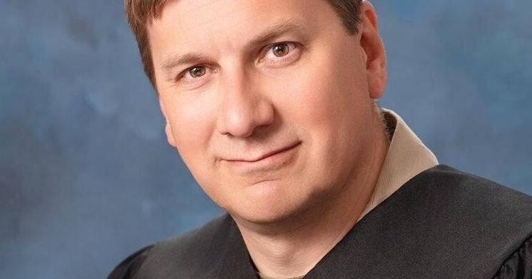 New municipal judge begins in Mandan