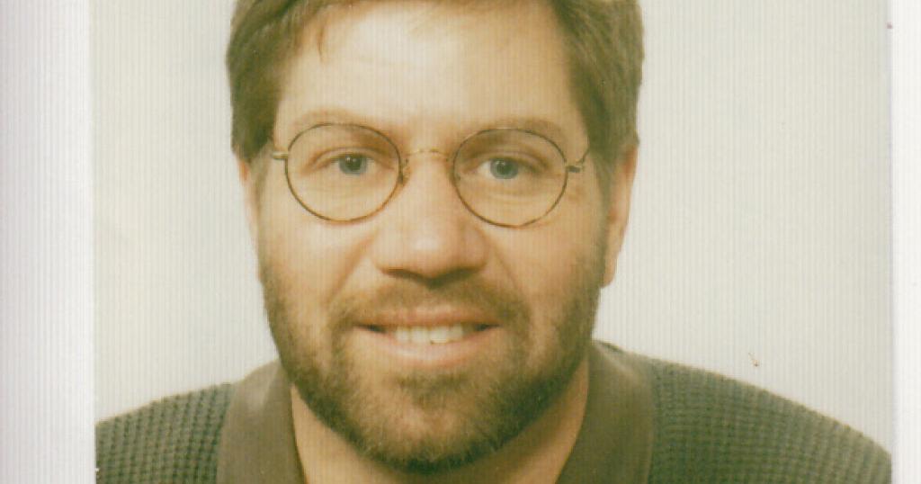 Duane Pool enters city commission race