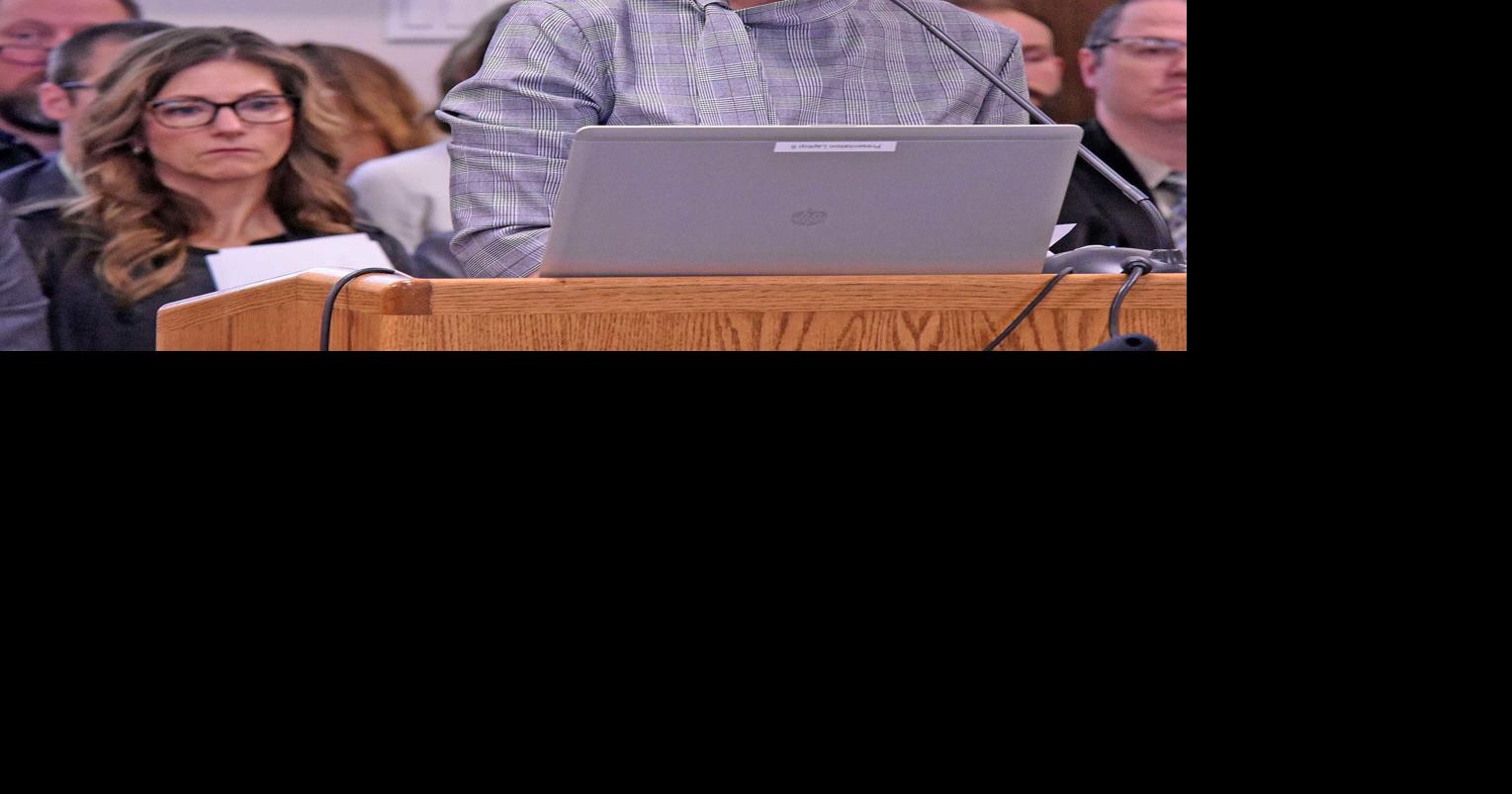 North Dakota commerce commissioner resigning to return to private sector