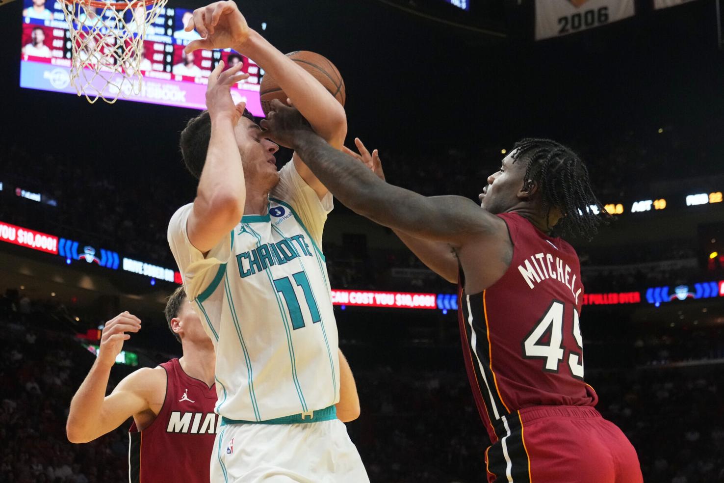 Hornets Heat Basketball