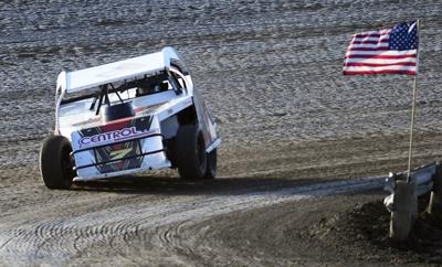 Berry wins second Mod Tour title