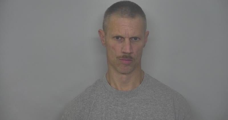 Bismarck man pleads not guilty in robbery case
