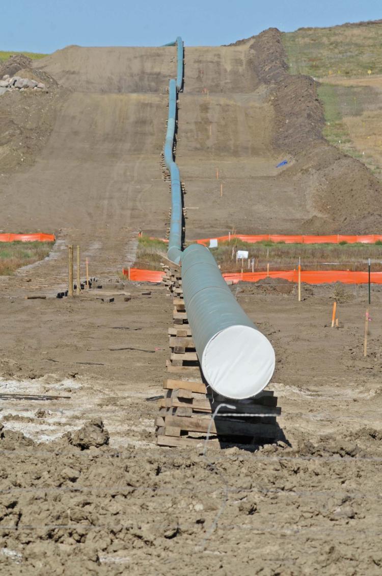 Army Corps, DAPL fight to keep pipeline open during review